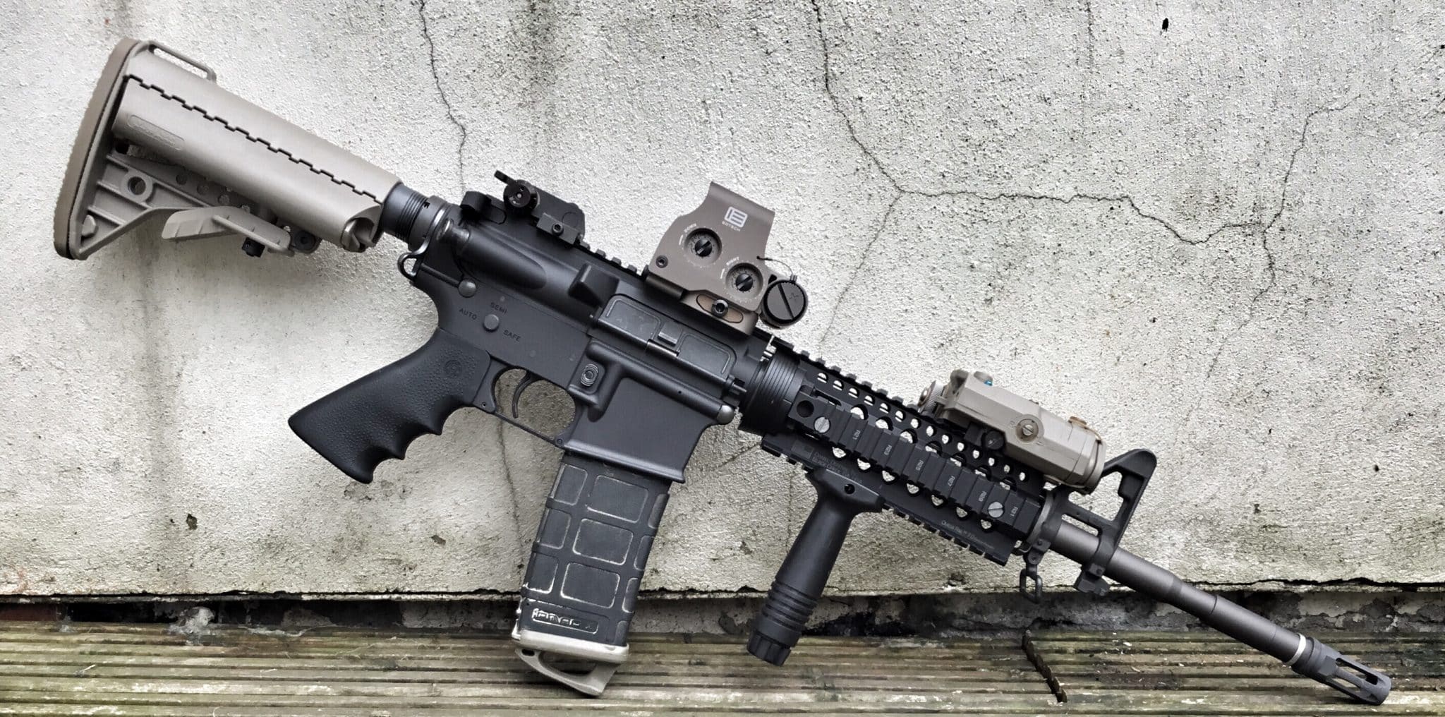 The 7 Best AR-15 Red Dot Optic Setups [2025] - CAT Outdoors